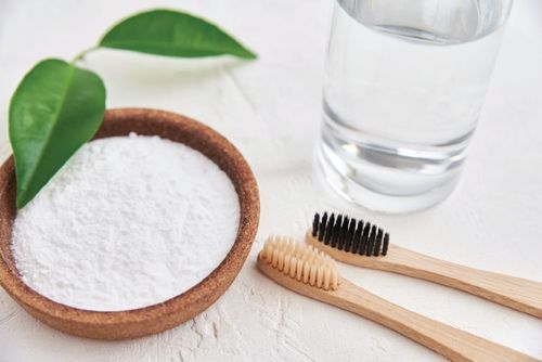 Herbal Tooth Powders: A Natural Solution for Gum Health - Heartfulness ...